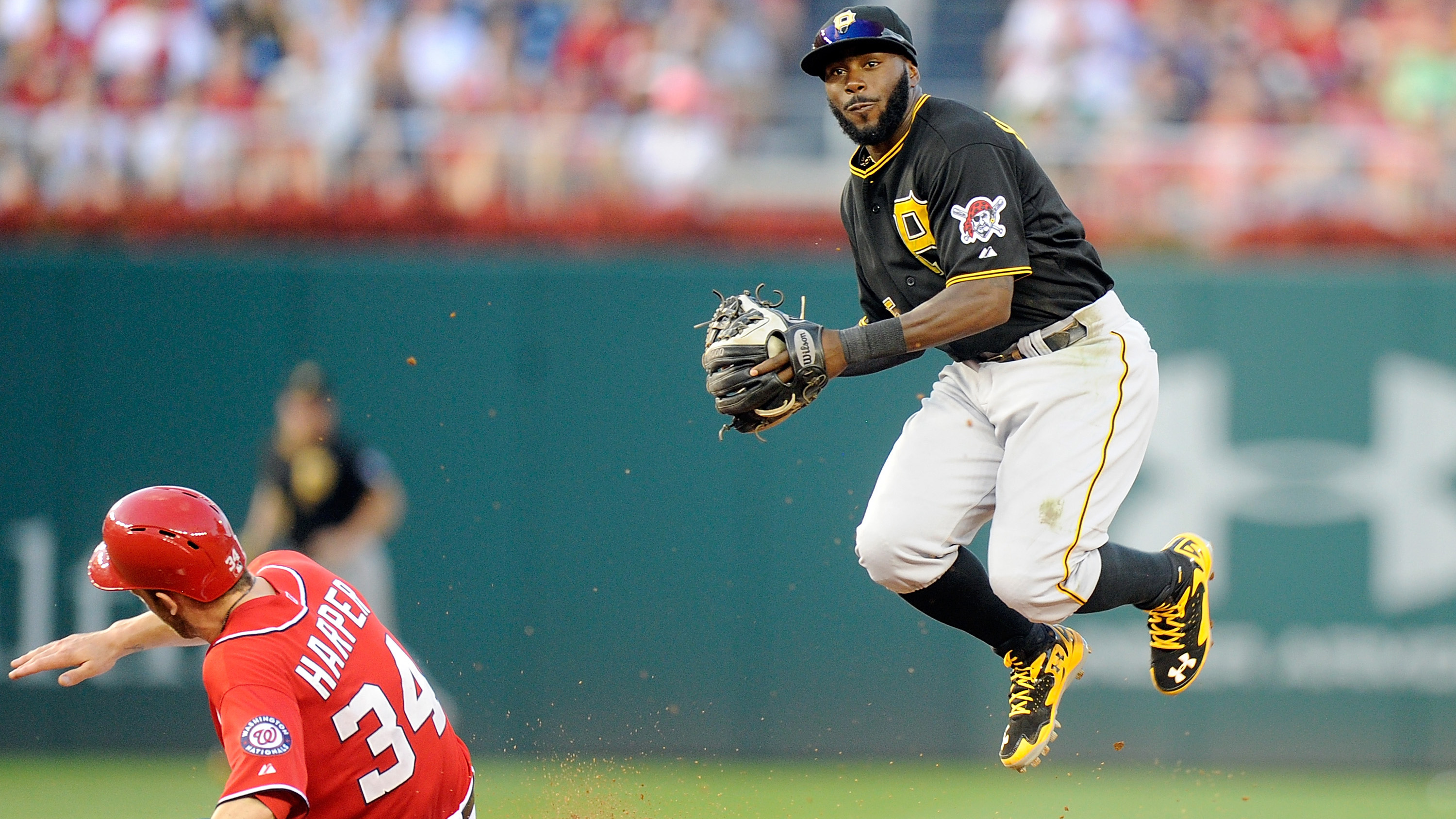 Pittsburgh Pirates place Josh Harrison (thumb) on 15-day DL - Sports ...
