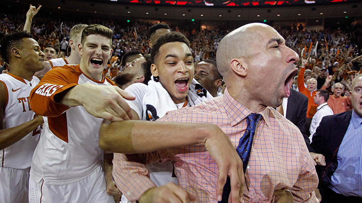 North Carolina vs Texas: Longhorns upset Tar Heels - Sports Illustrated