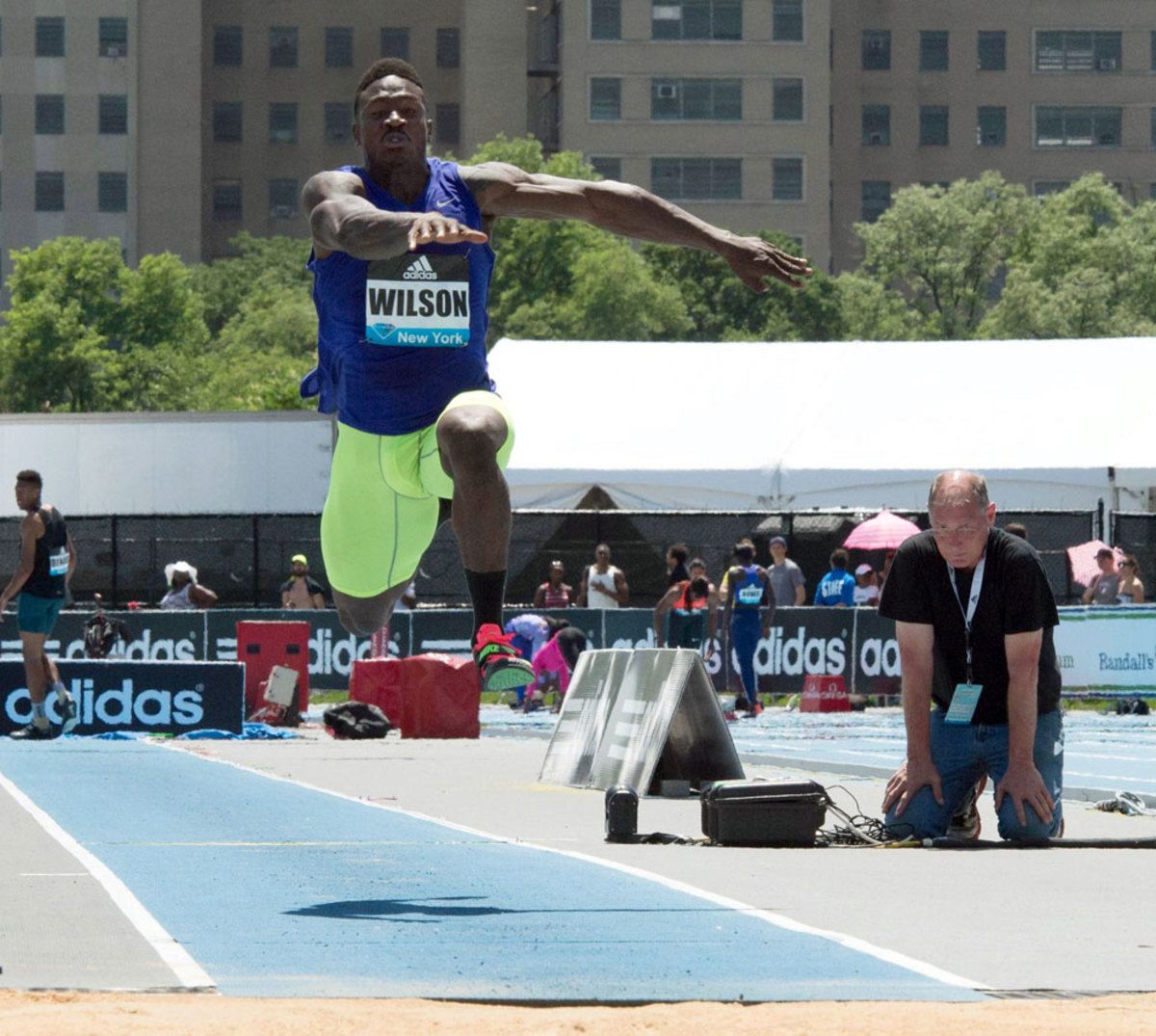 Ex-New York Giants RB David Wilson makes pro triple jump debut - Sports ...