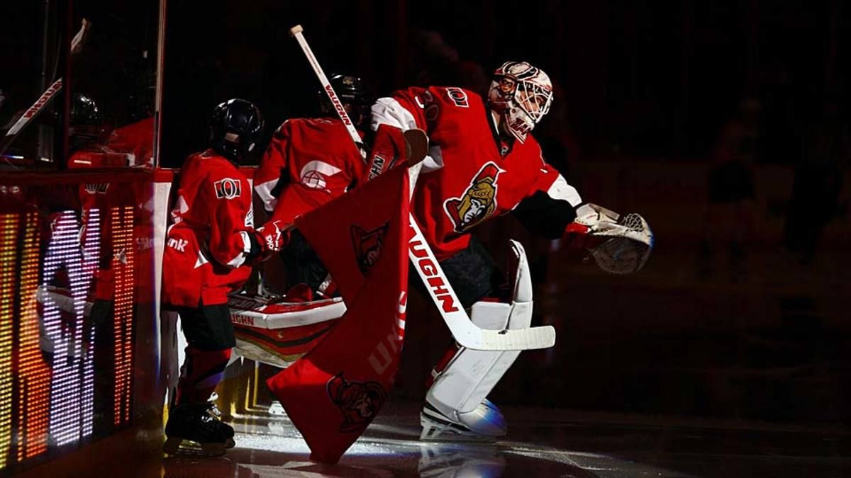 Andrew Hammond goes for NHL record vs. Bruins - Sports Illustrated