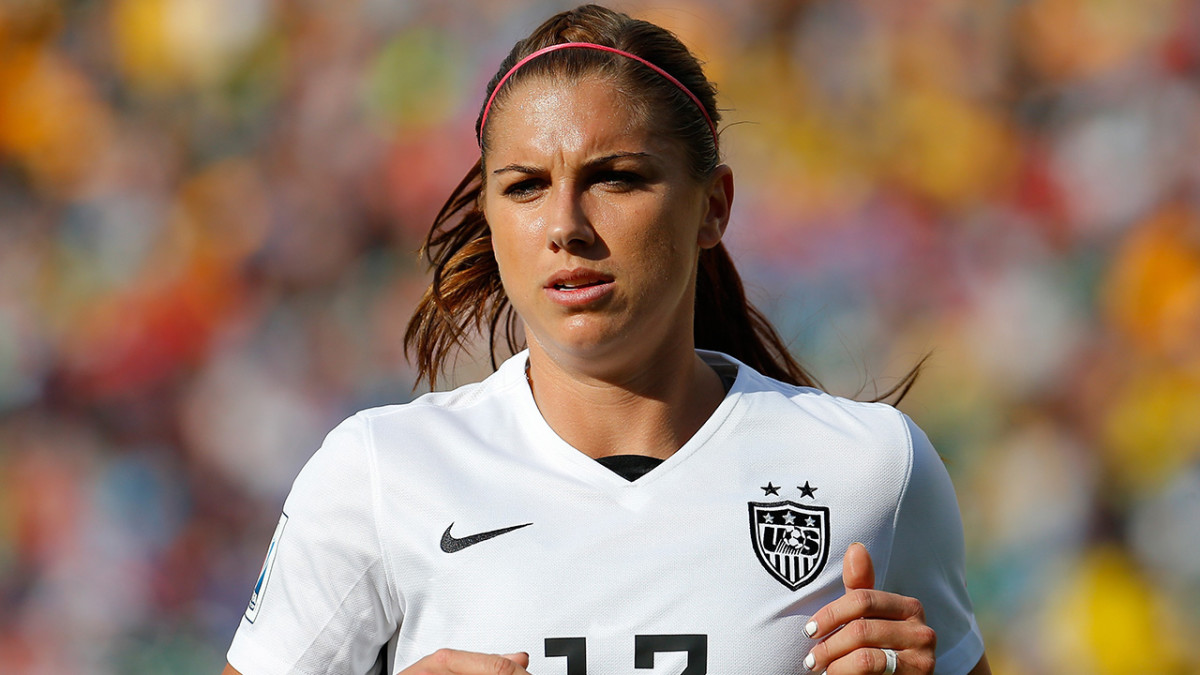 Alex Morgan: Kyle Martino reacts to USWNT's hotel accommodations ...