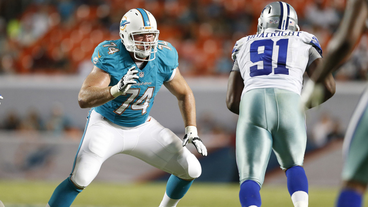 Miami Dolphins: Jason Fox re-signs with team - Sports Illustrated