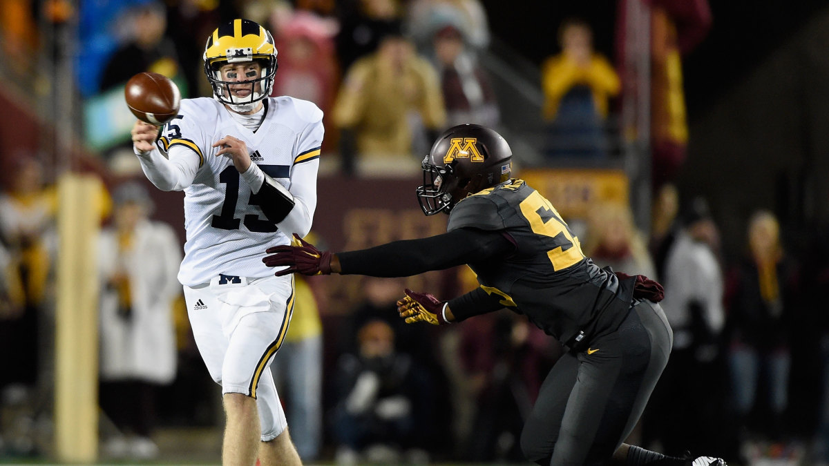 Michigan football: Jake Rudock leaves game with injury after tackle ...