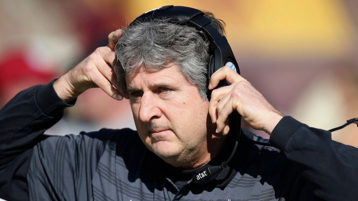 Mike Leach says the College Football Playoff should have 64 teams ...