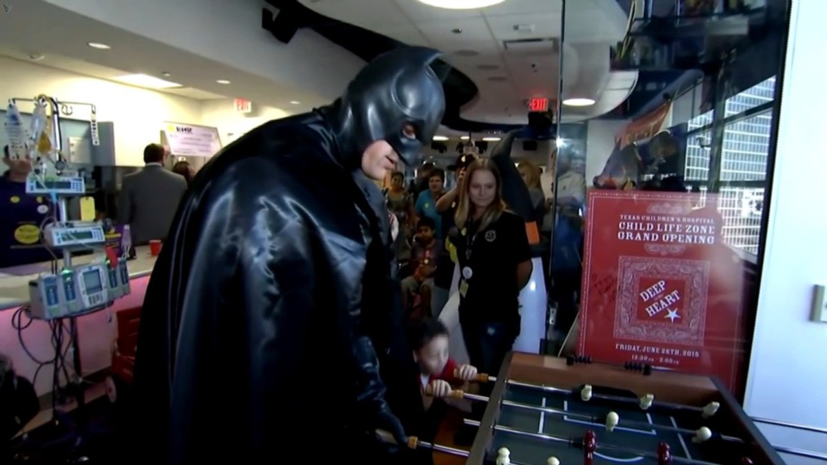 Houston Texans’ J.J. Watt dresses as Batman to surprise children ...