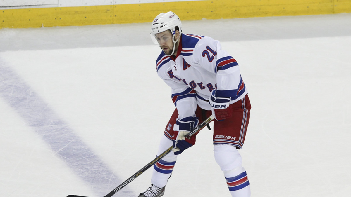 New York Rangers: Derek Stepan agrees to multi-year contract - Sports ...