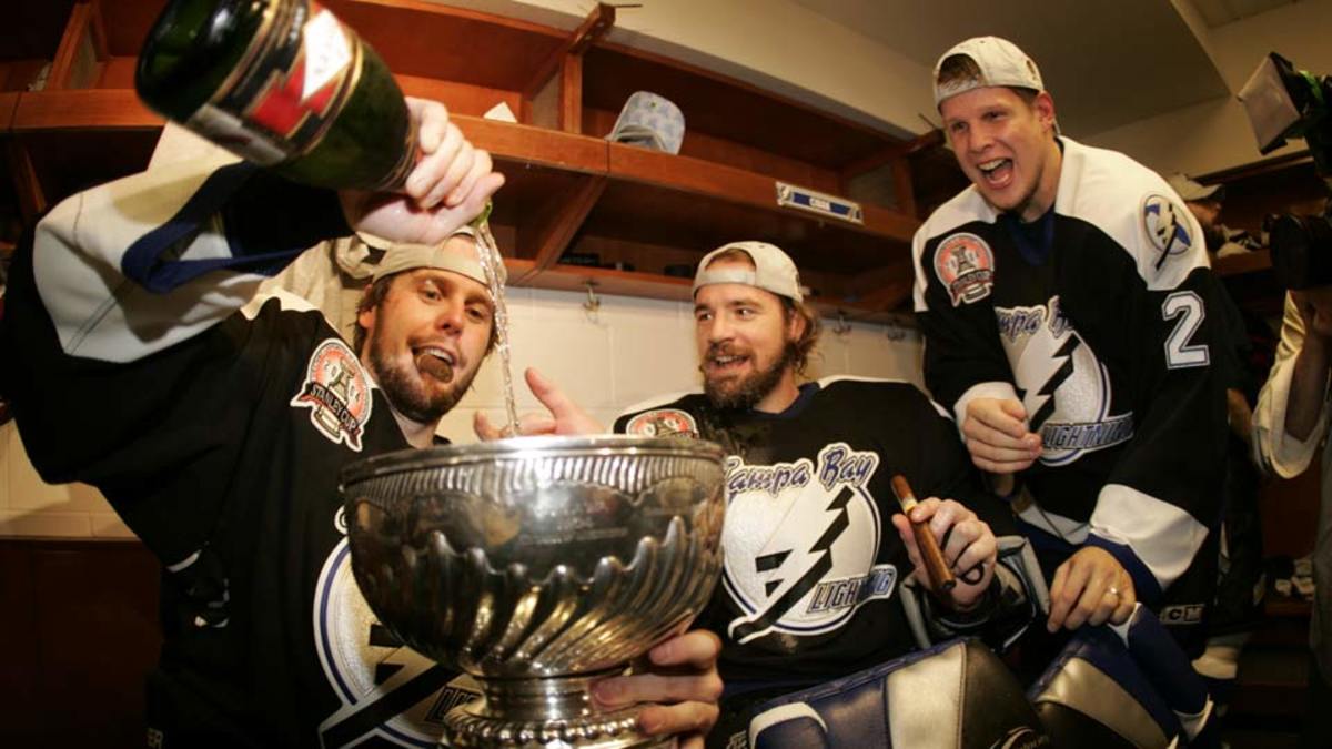 SI Vault story: Tampa Bay Lightning win first Stanley Cup - Sports ...