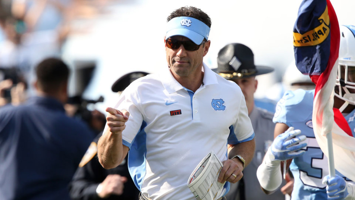 North Carolina football: Coach Larry Fedora agrees to new deal - Sports ...