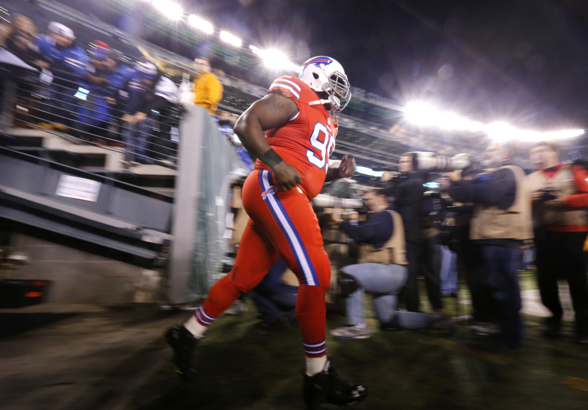 Bright and bold: Bills-Jets wearing 'Color Rush' uniforms - Sports ...