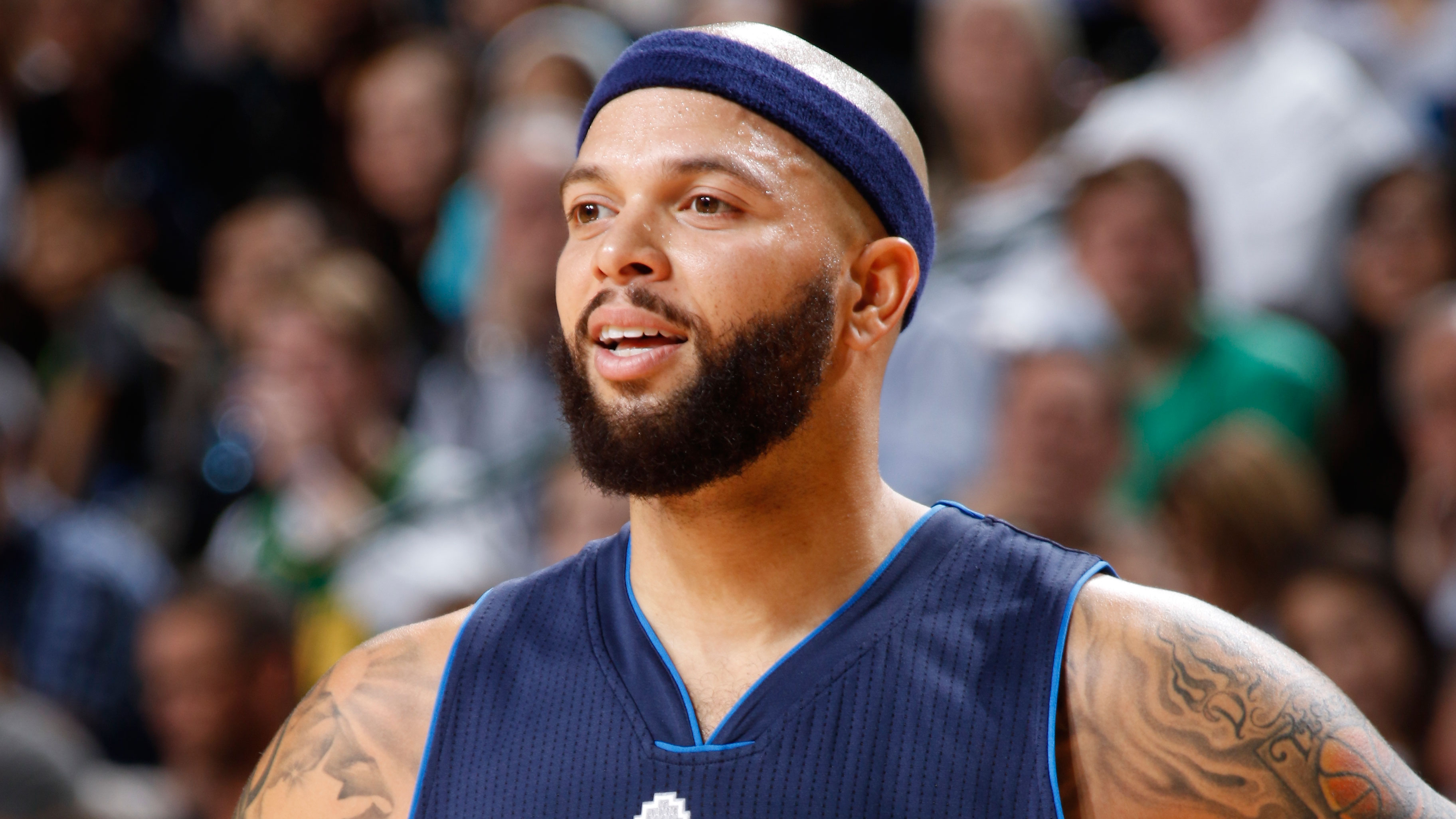Mavs PG Deron Williams somersaults into what are those question ...