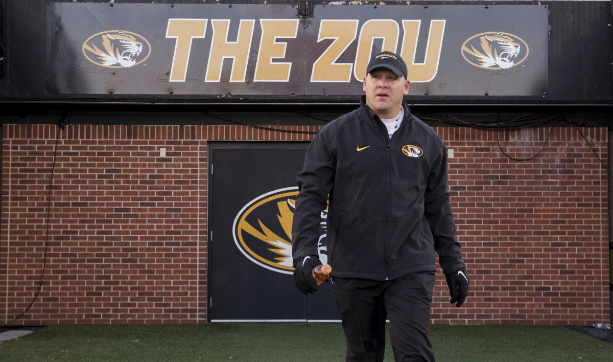 Missouri hires defensive coordinator Odom to replace Pinkel - Sports ...
