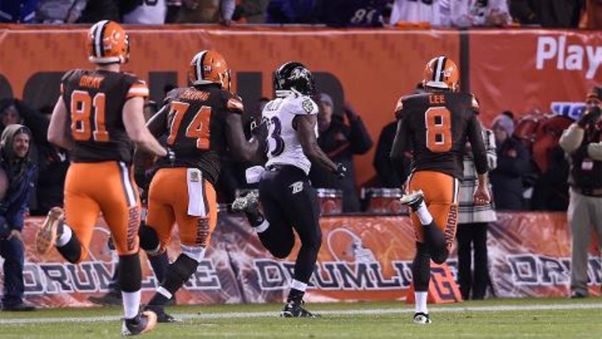 Ravens run back blocked field goal, stun Browns - Sports Illustrated