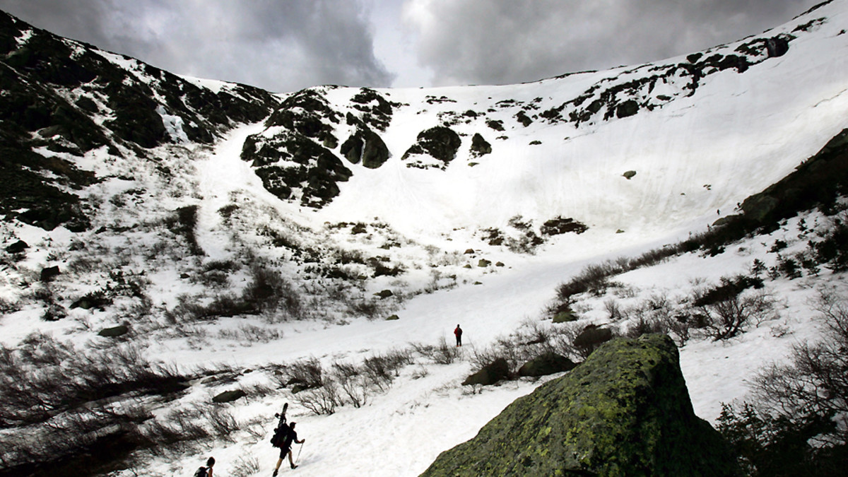 Birth of Extreme Skiing: The thrill and terror at Tuckerman Ravine ...
