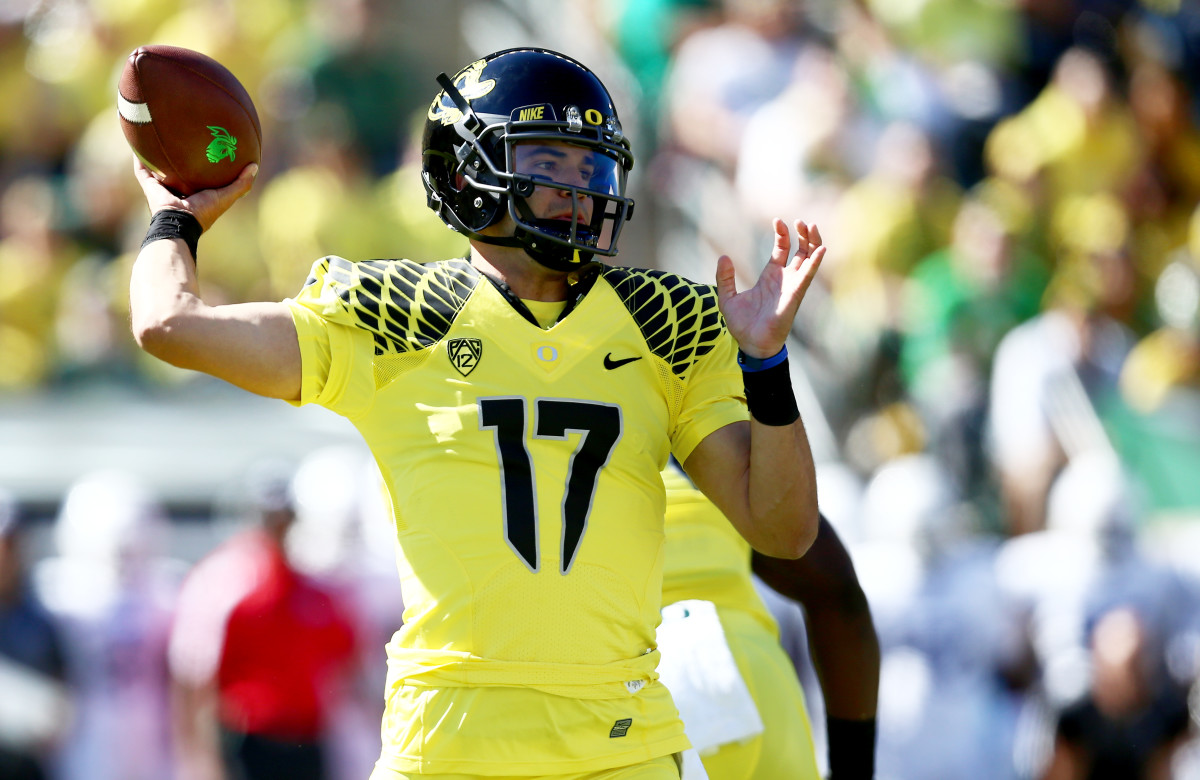 Lockie starts, No. 12 Oregon rolls over Georgia State 61-28 - Sports ...