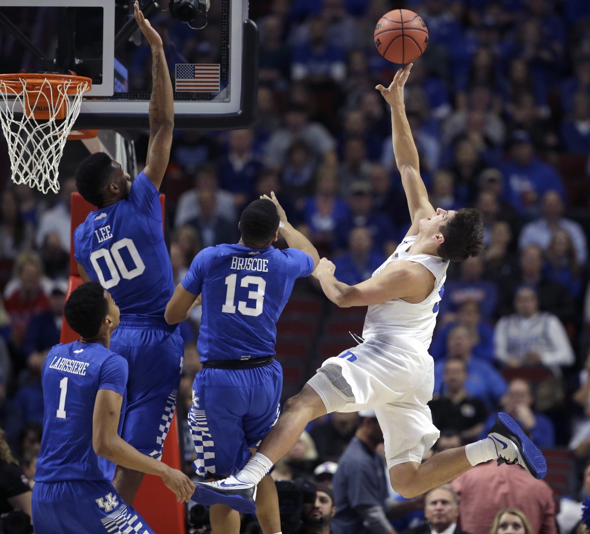 Allen struggles as No. 5 Duke loses 74-63 to No. 2 Kentucky - Sports ...