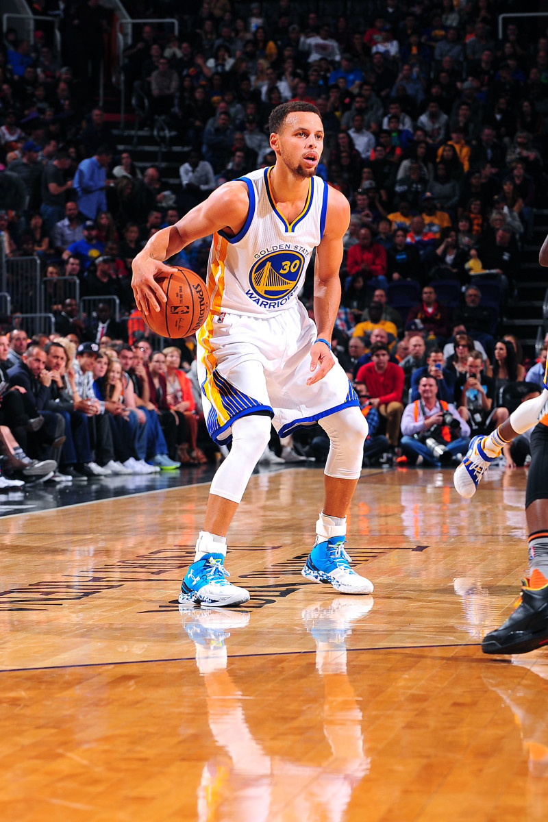 Curry scores 41 points, Warriors pour in 3s to go 17-0 - Sports Illustrated