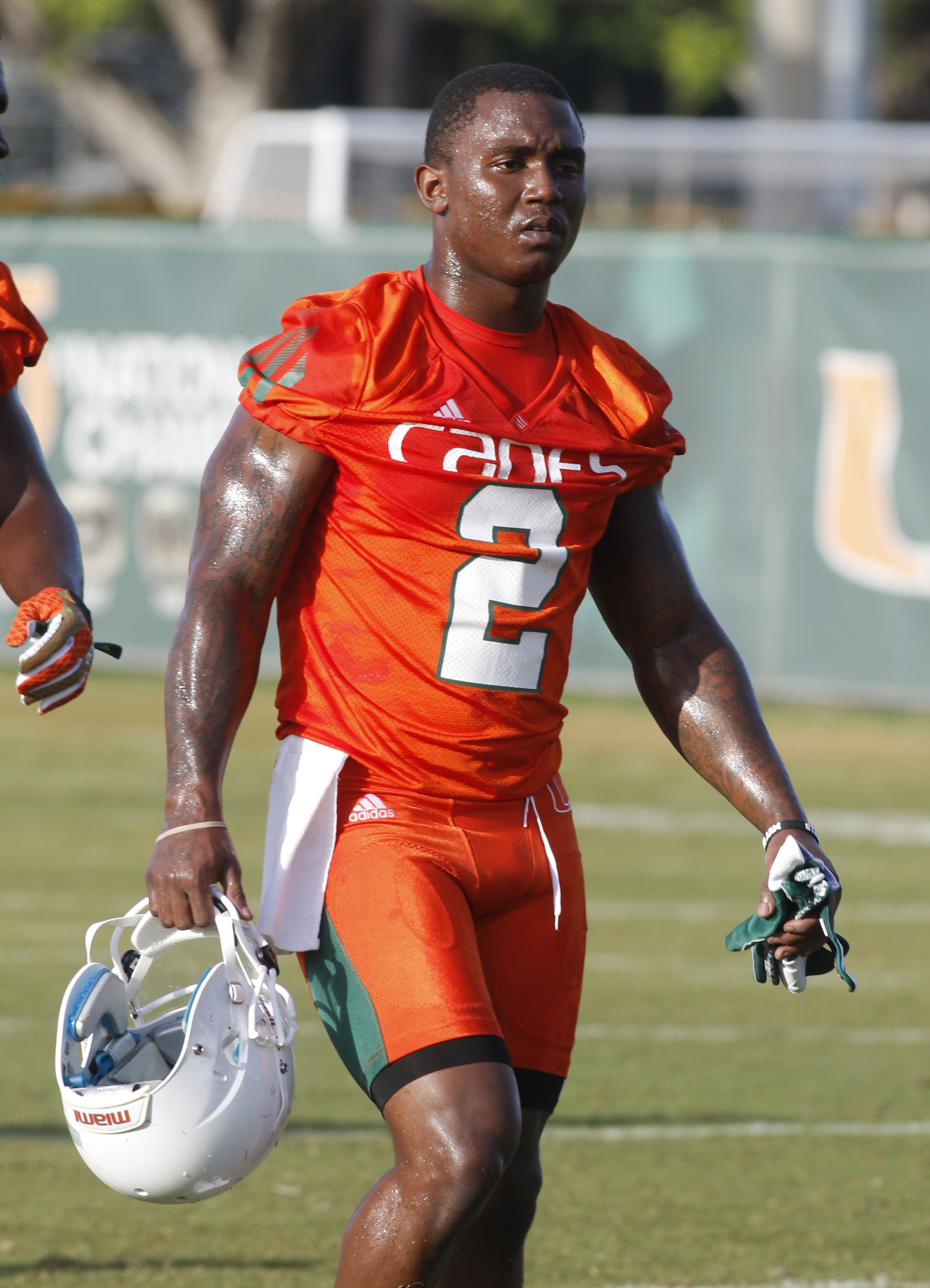 Miami RB Joe Yearby determined to be a player and a dad - Sports ...