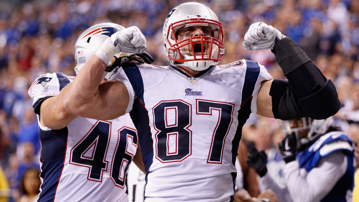 Deflategate report: Patriots' Rob Gronkowski flexes (Video) - Sports ...