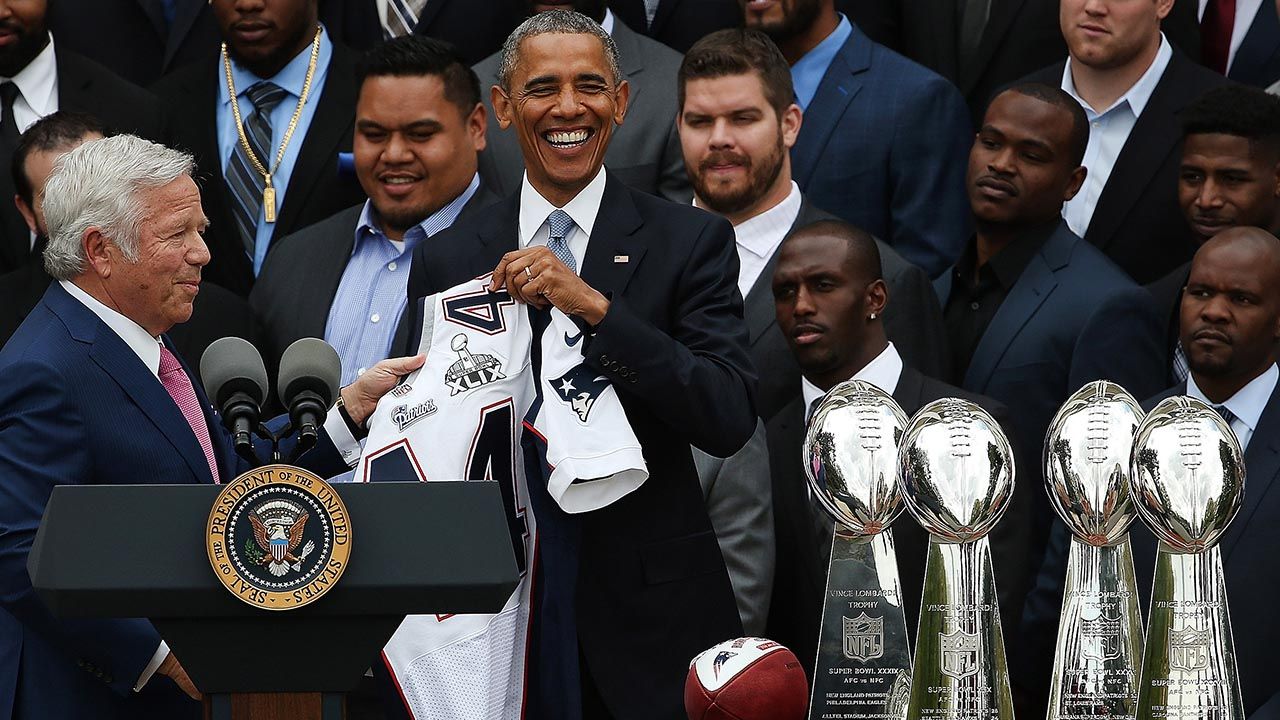 Obama makes Deflategate joke during Patriots' White House visit ...