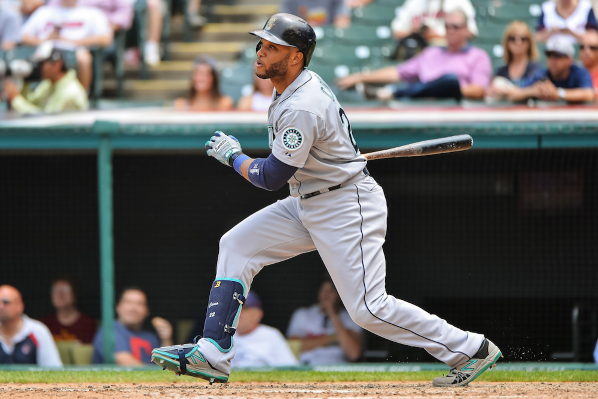 Robinson Cano leaves Mariners-Angels game after hit in head - Sports ...