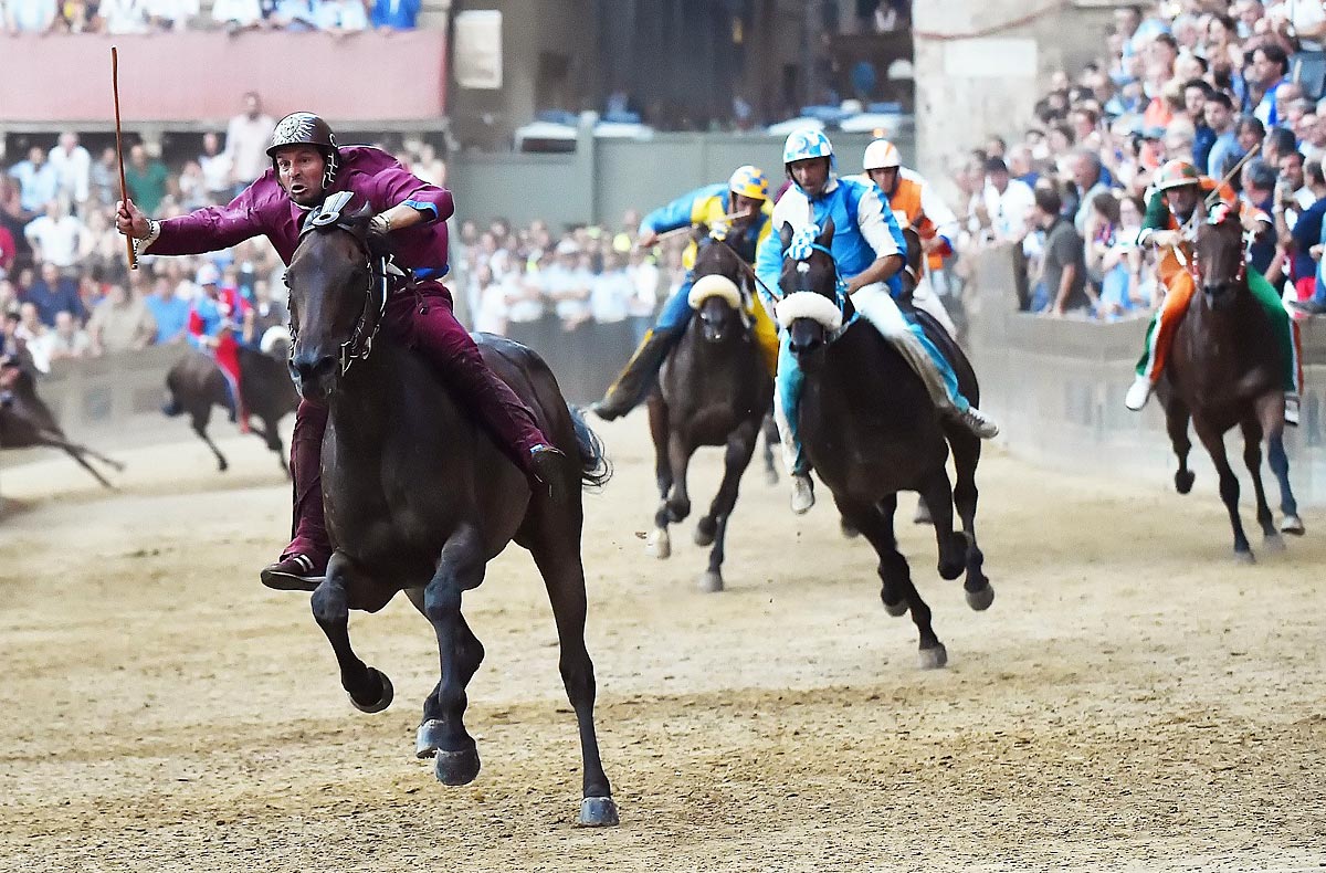 The Palio Di Siena race - Sports Illustrated