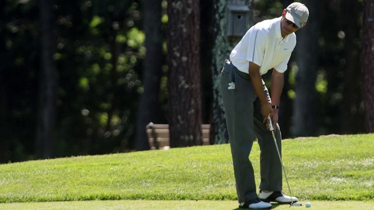 President Obama Derek Jeter golf course hustle - Sports Illustrated
