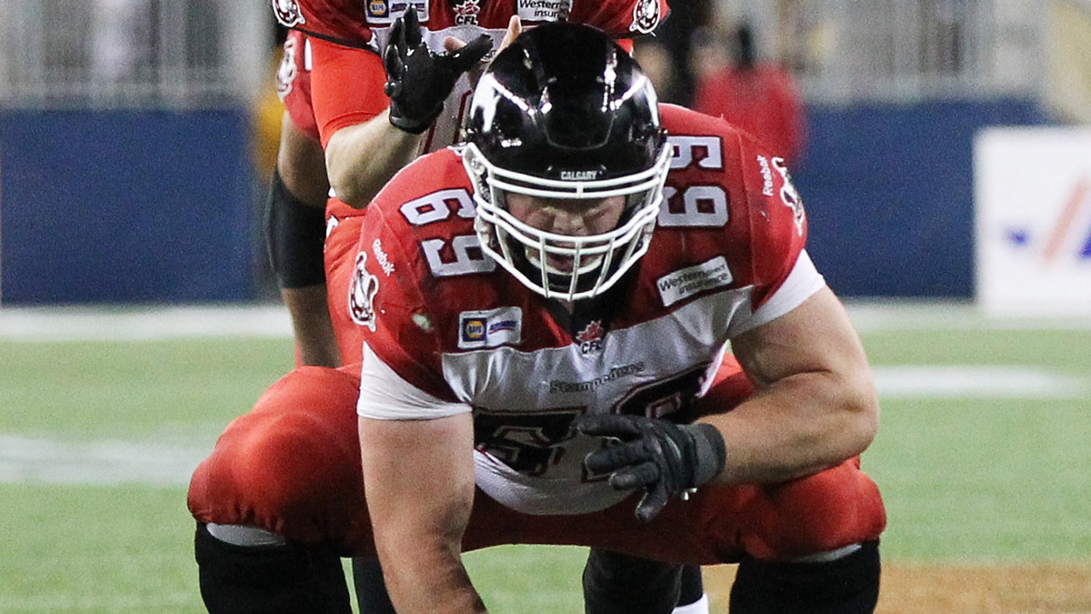 Giants offseason: Sign CFL center Brett Jones - Sports Illustrated