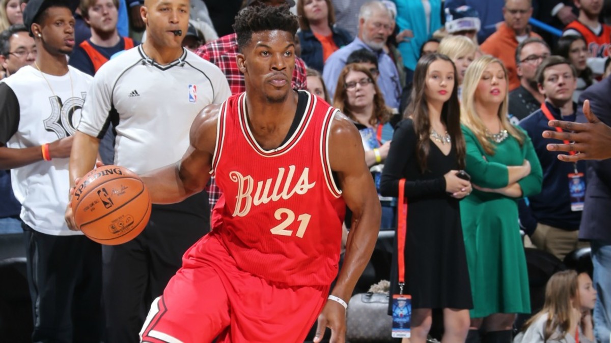 Chicago Bulls video: Jimmy Butler hits buzzer beater to end 1st ...