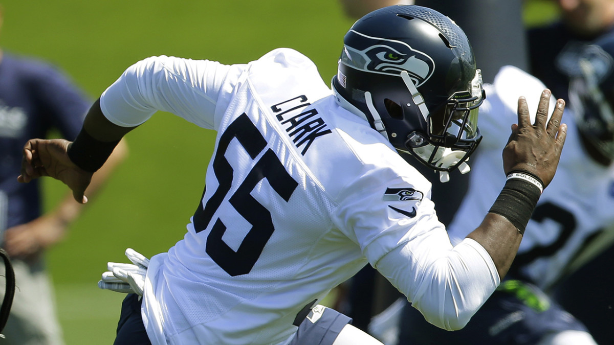 NFL's new extra-point rule could change again in 2016; mailbag - Sports ...