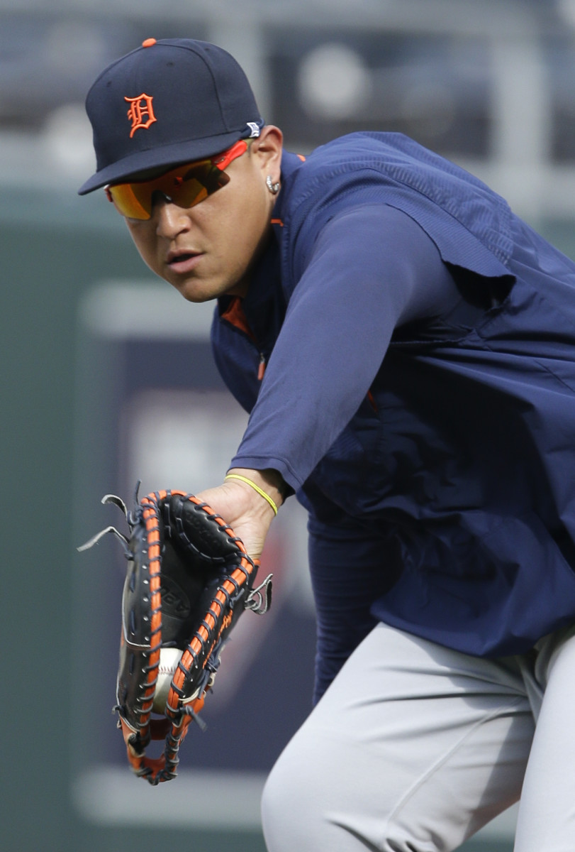 Cabrera takes batting practice, could return to Tigers soon - Sports ...