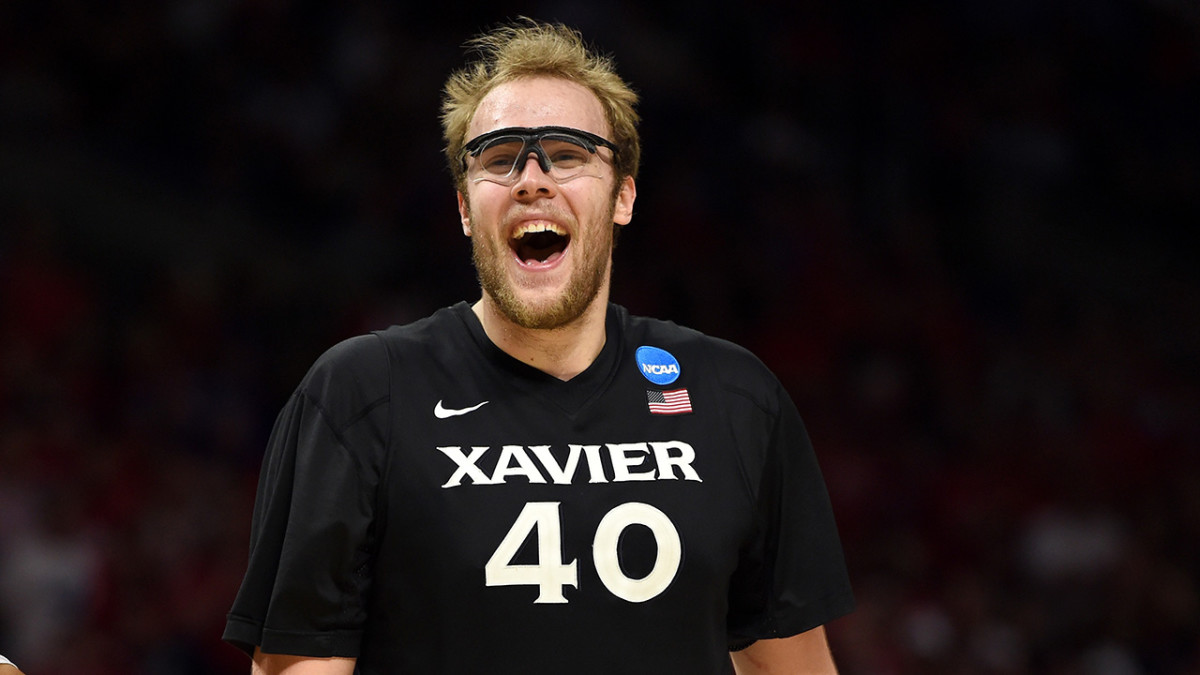 Uber gives a shout out to Xavier's Matt Stainbrook - Sports Illustrated