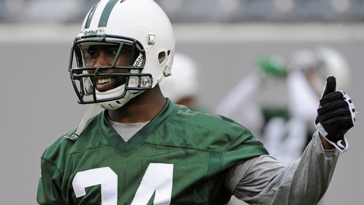 Darrelle Revis signs with Jets for five years - Sports Illustrated