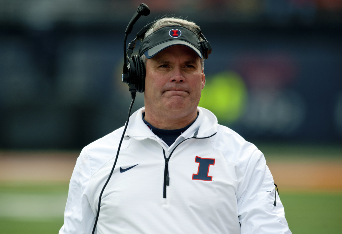 Illinois fires coach Tim Beckman 1 week before season opener - Sports ...