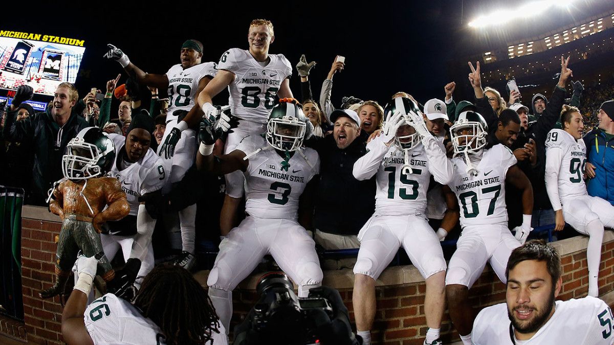 Michigan, Michigan State fans react to crazy finish - Sports Illustrated