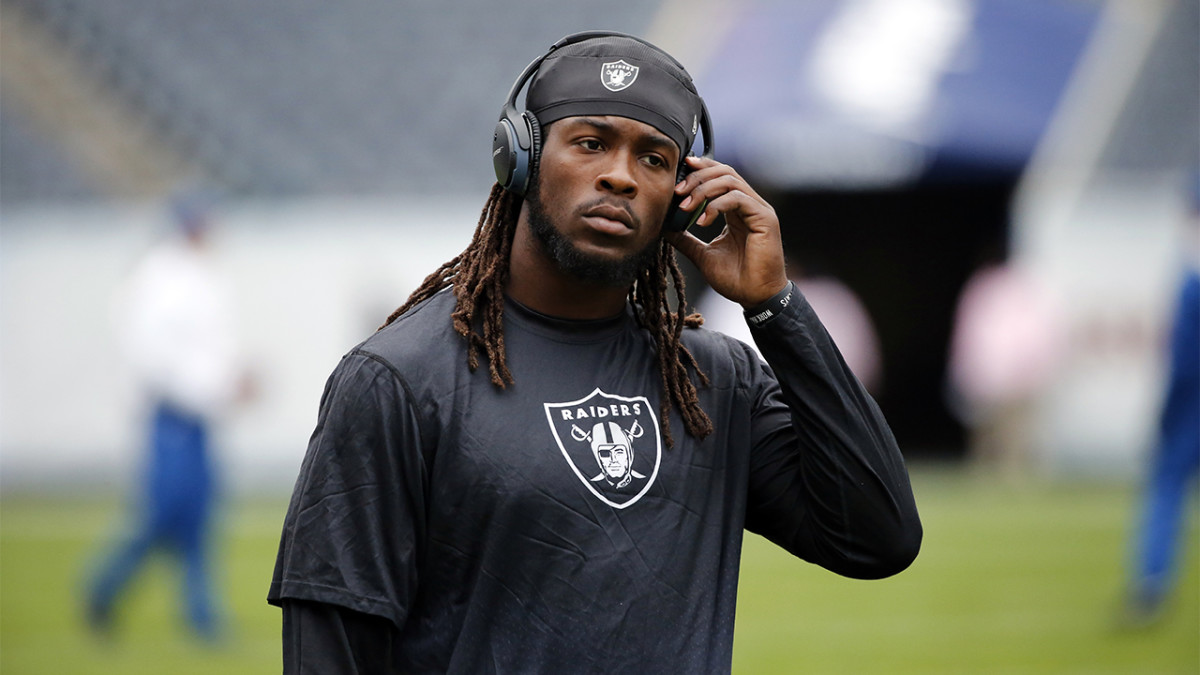 Oakland Raiders: LB Ray-Ray Armstrong waived - Sports Illustrated