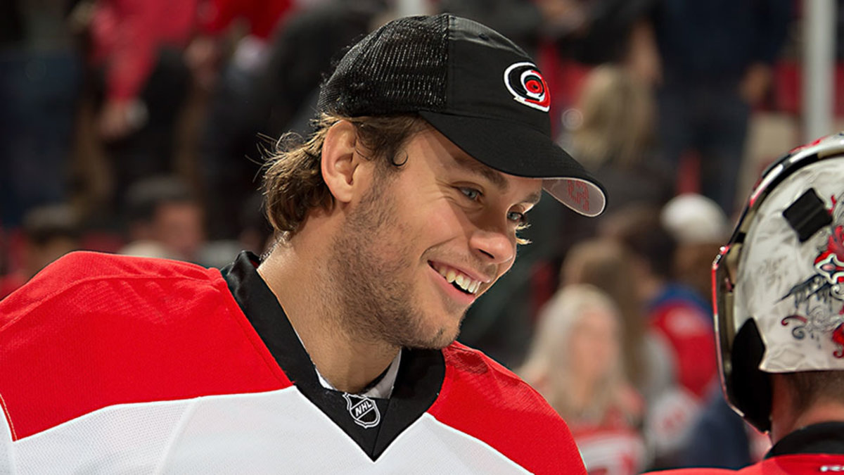 Hurricanes goalie Eddie Lack makes a taco commercial - Sports Illustrated