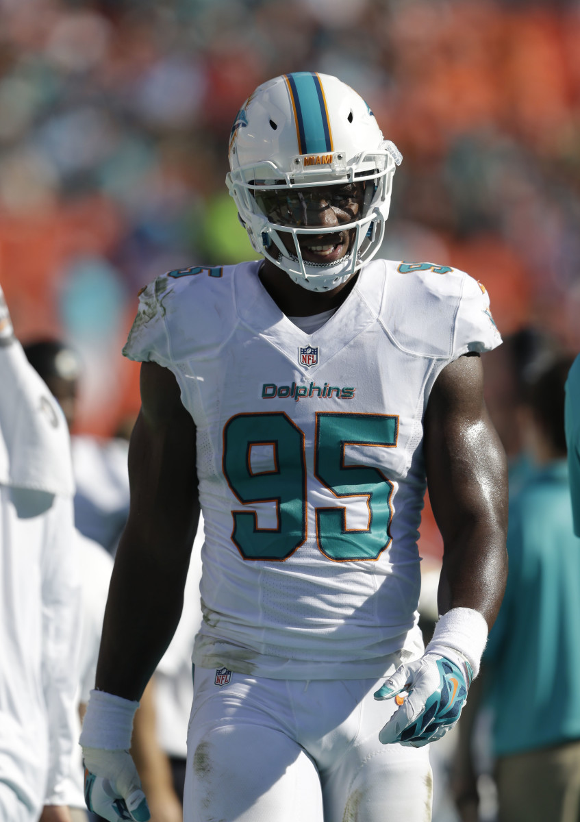 Jordan apologizes to Dolphins, says he will finish college - Sports ...