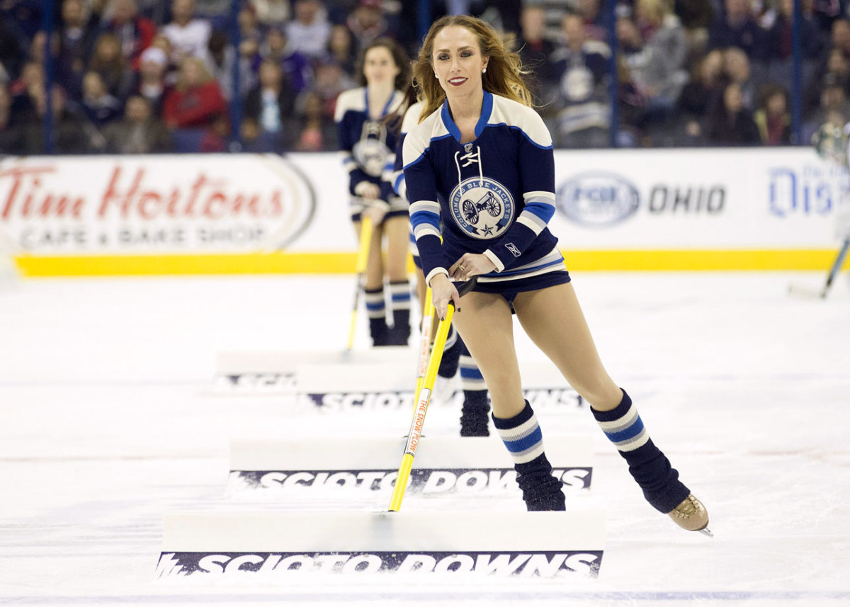 Blue Jackets Ice Crew