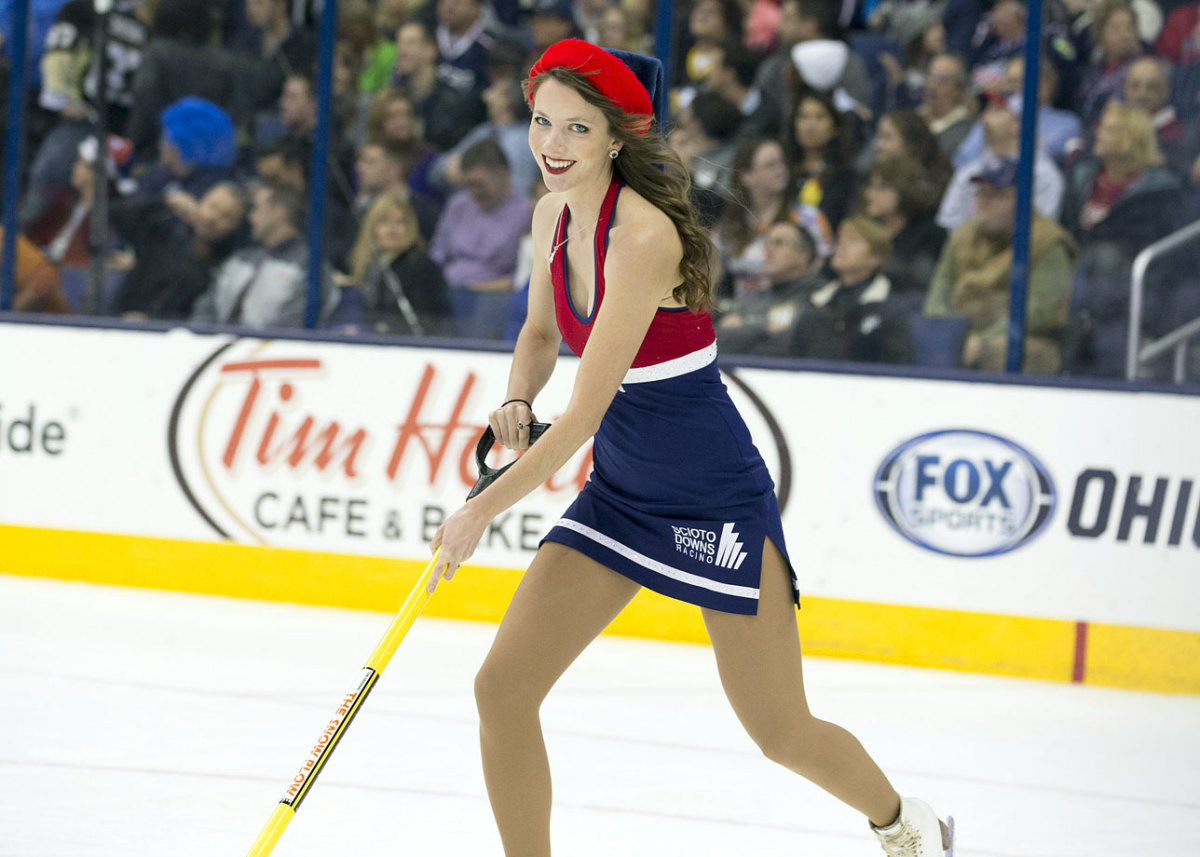 Columbus Blue Jackets Ice Girls - Sports Illustrated