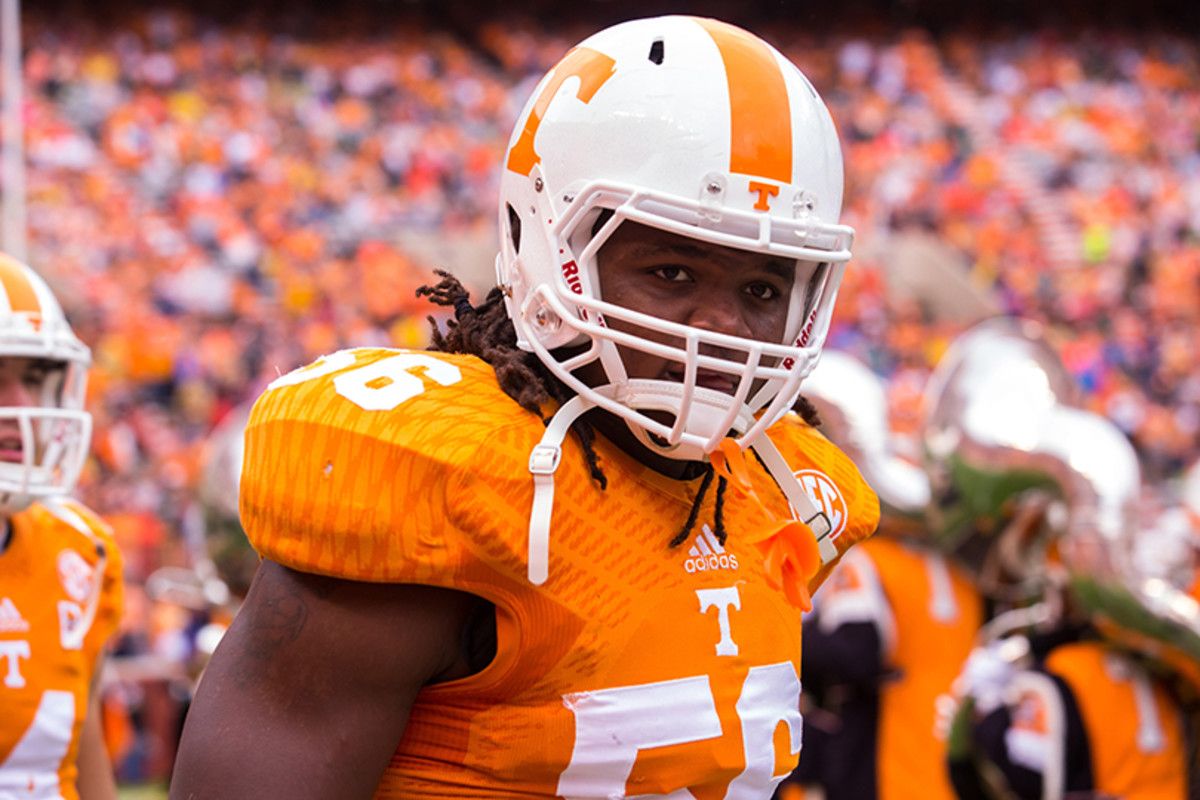 Tennessee football: Curt Maggitt out with “freak” hip injury - Sports ...