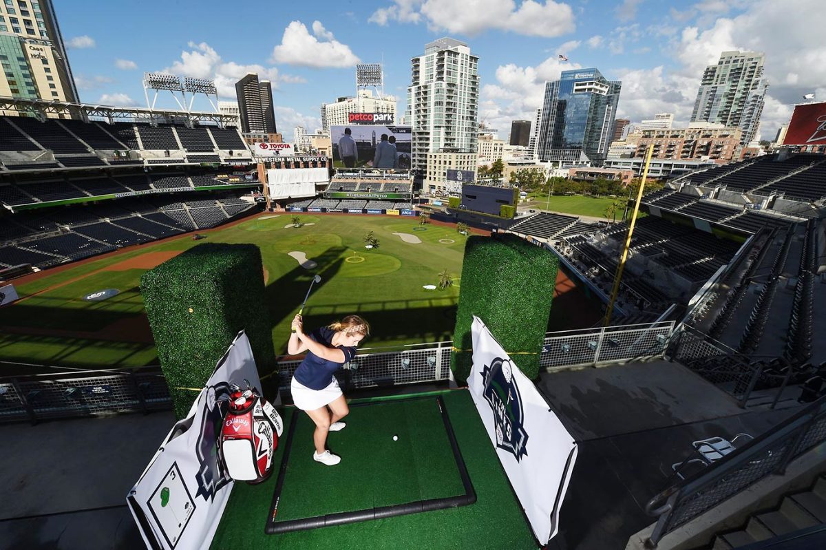 Wacky Sports Photos of the Week (Nov. 4-10) - Sports Illustrated