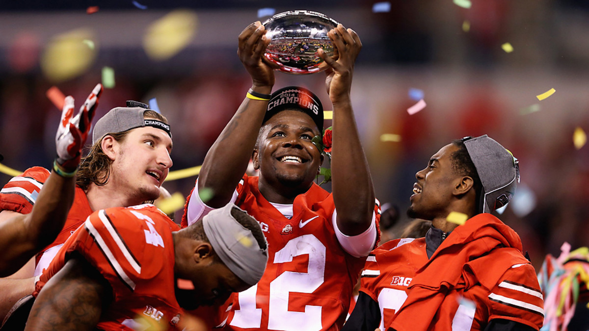 Ohio State quarterback Cardale Jones cartwheels during teammate's ...