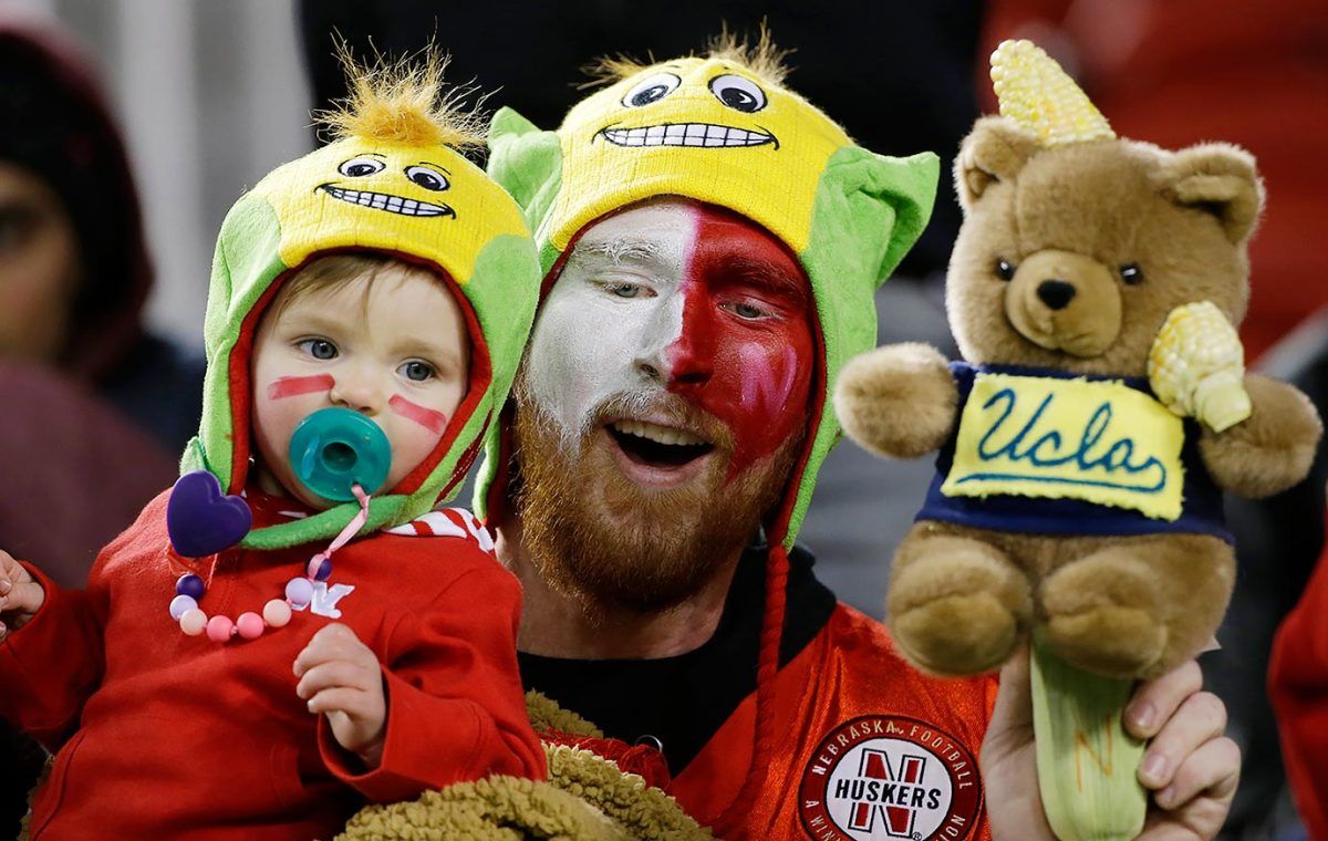 College Superfans, Dec. 22-28 - Sports Illustrated