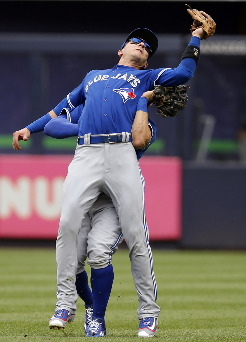 Blue Jays sweep Yanks 9-5, 10-7 to open 4½-game AL East lead - Sports Illustrated