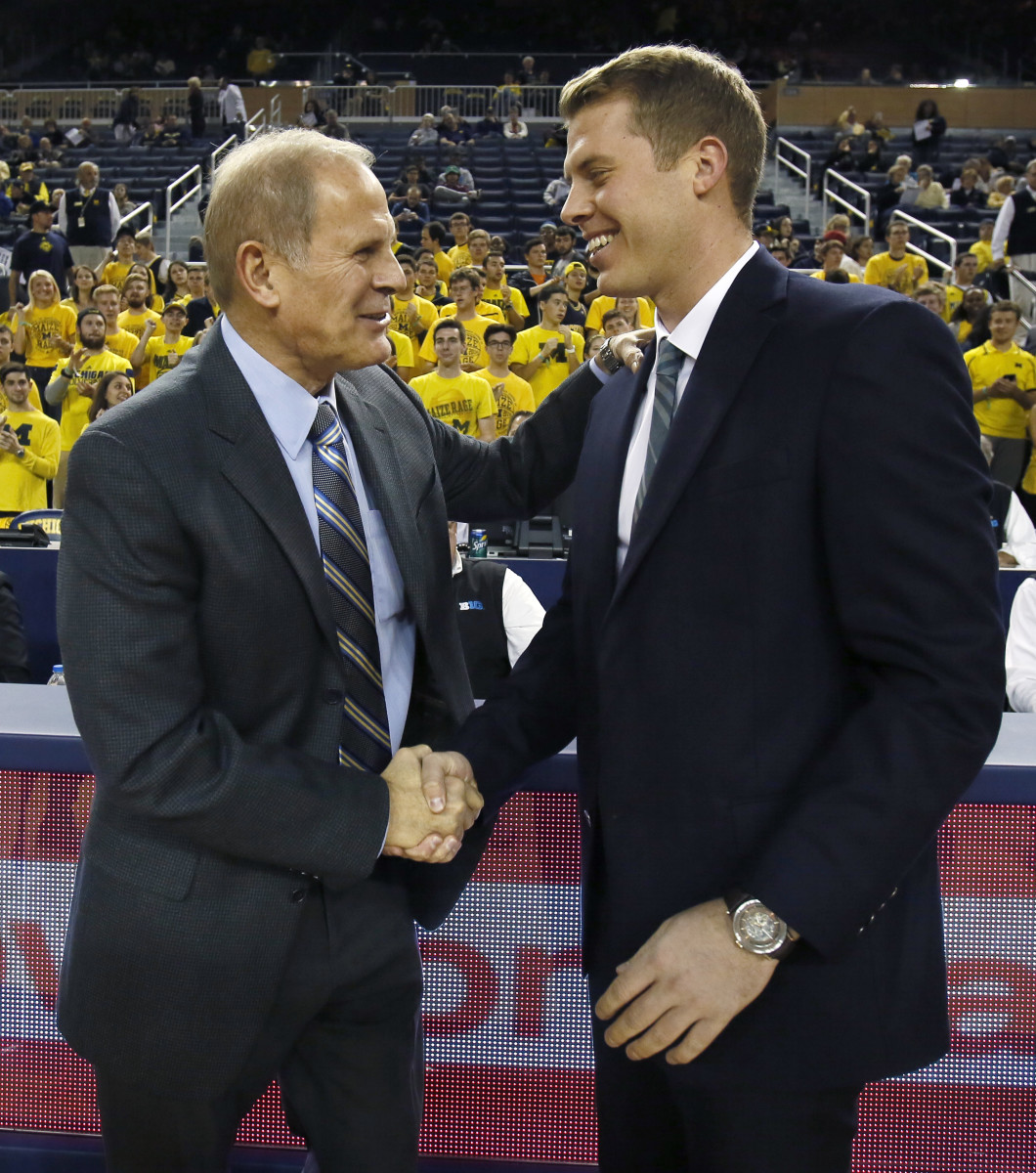 Michigan's John Beilein wins exhibition game against son - Sports ...