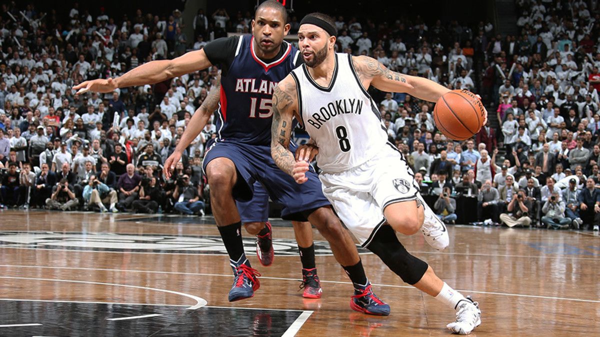 Deron Williams' unlikely NBA playoff performance against the Hawks ...