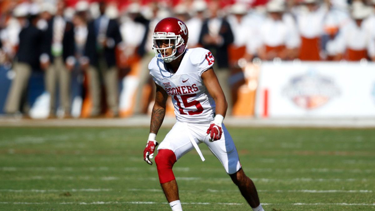 Oklahoma Sooners’ Zack Sanchez injures leg vs. Texas Tech, leaves ...