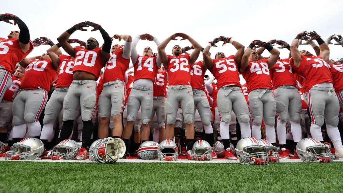 Ohio State scaring football players in new prank video - Sports Illustrated