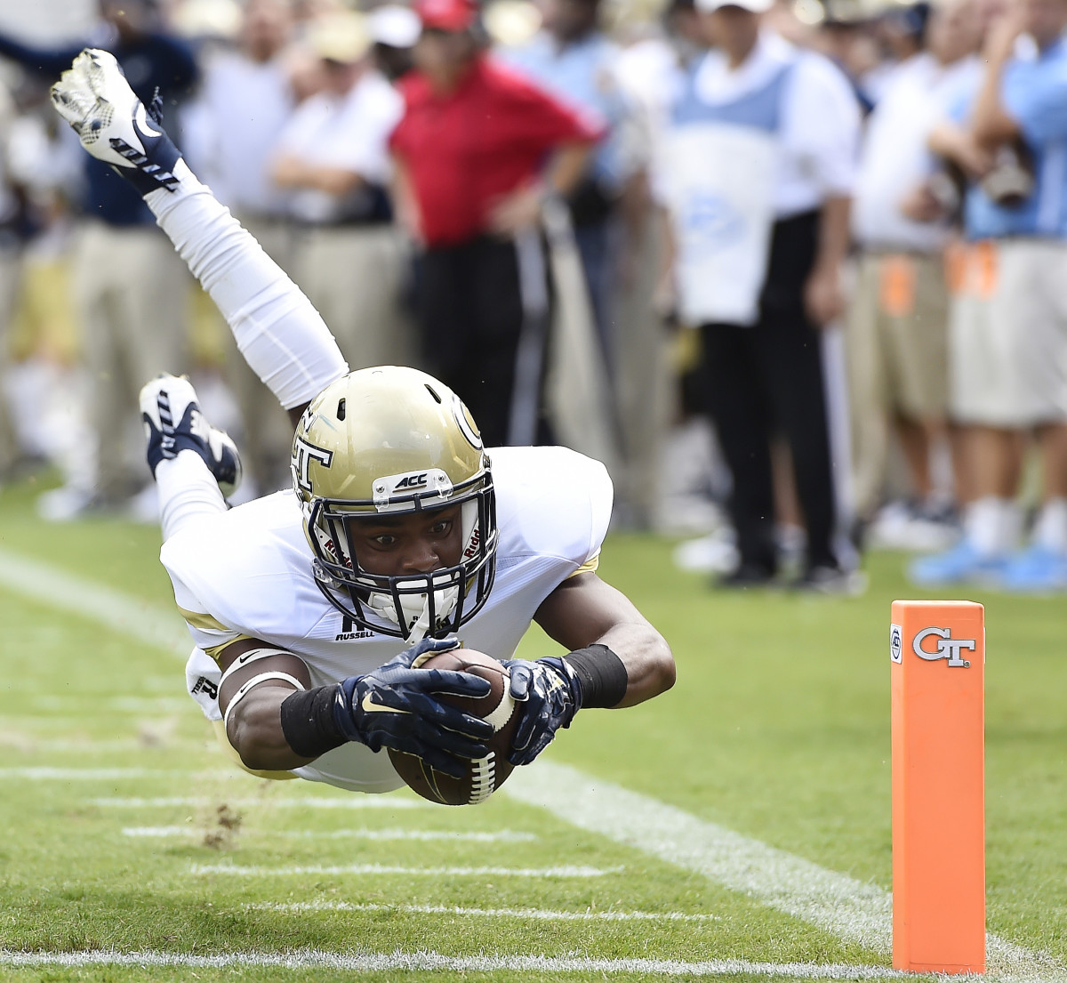 No. 15 Ga Tech with another blowout, beating Tulane 65-10 - Sports ...