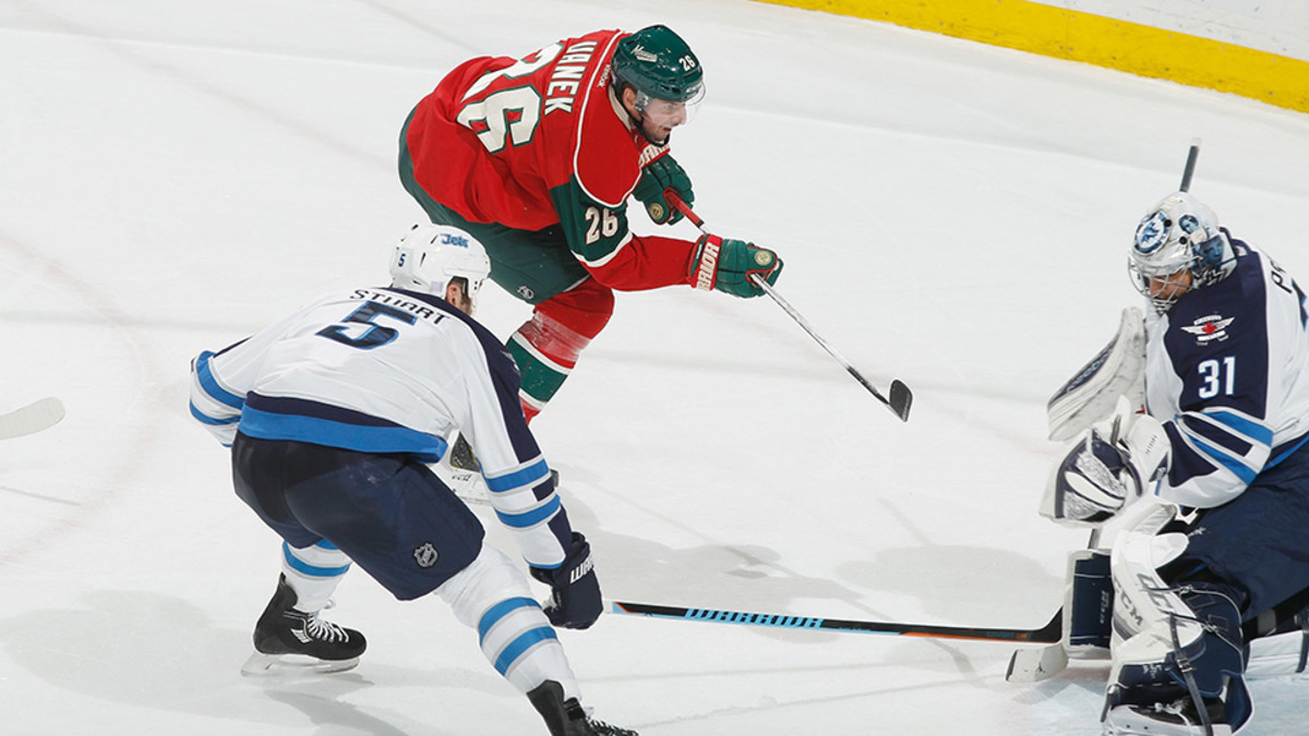 Minnesota Wild's Thomas Vanek goes through-the-legs, snipes goal ...